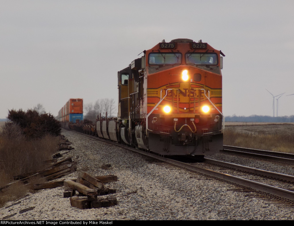 BNSF 5275